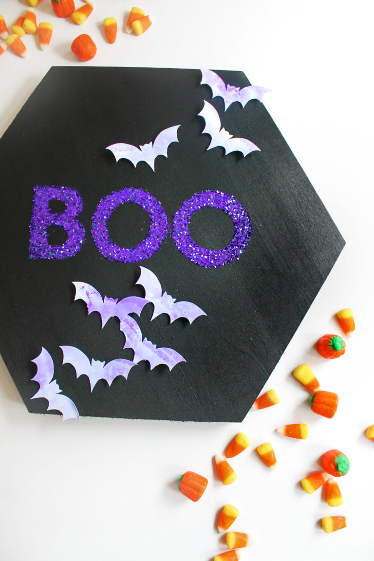 Easy Bat Halloween Plaque You Can Make - Tombow USA Blog